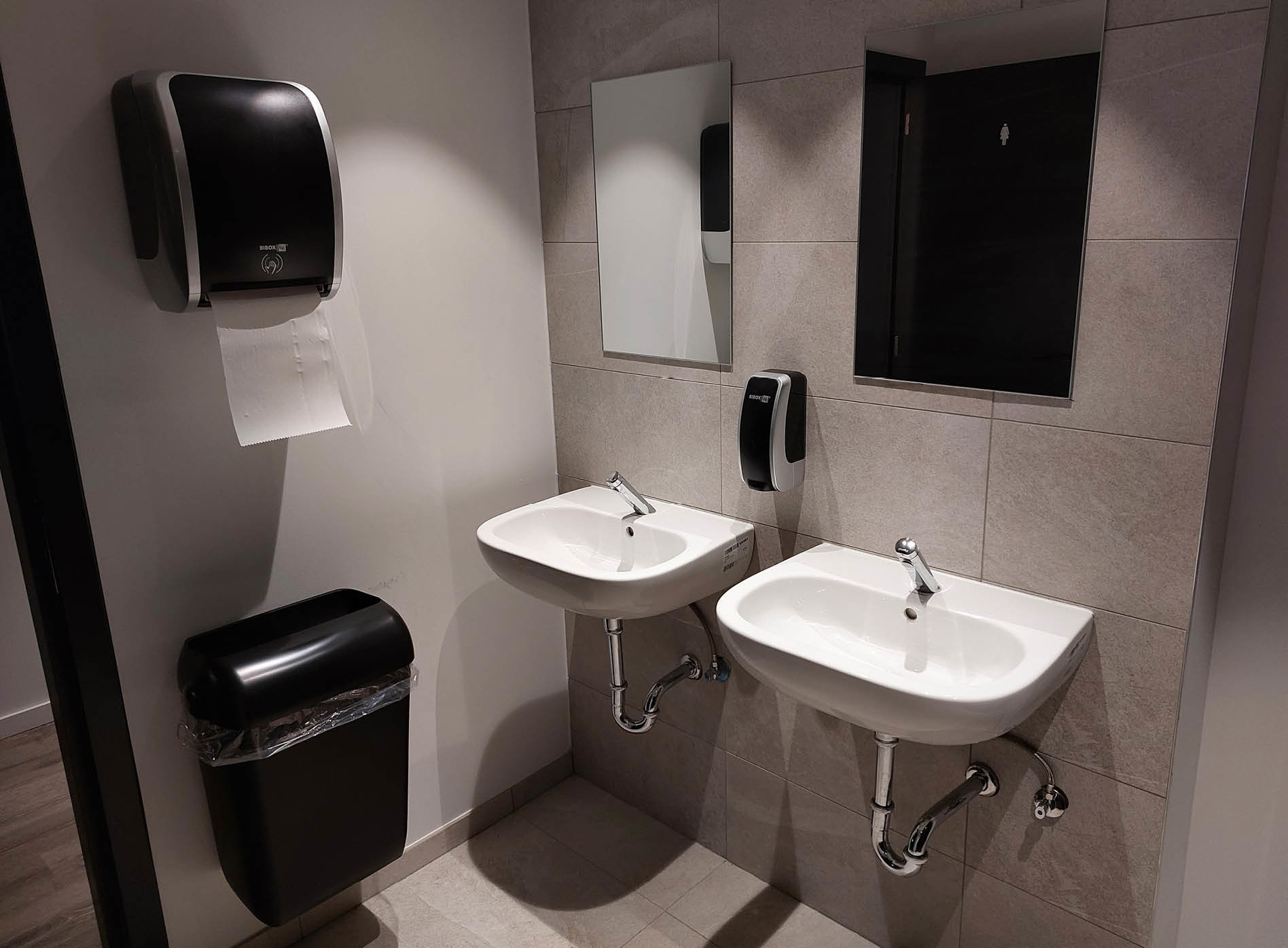 BIBOX SENSOR distributeur+capteur p gel à mains noir/gris 240x100x115mm ...